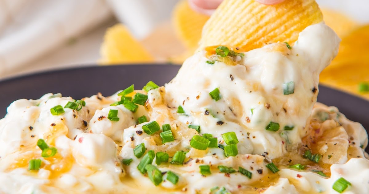 30+ Cream Cheese Dips and Appetizers for Every Kind of Party - Party ...